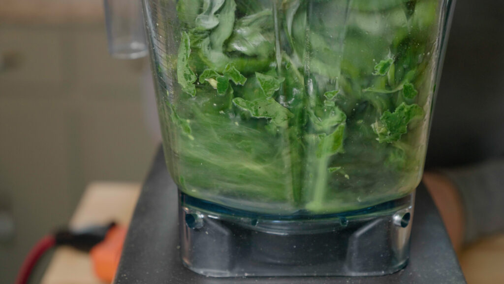 How to Make Wild Lettuce Extract - Feral Foraging